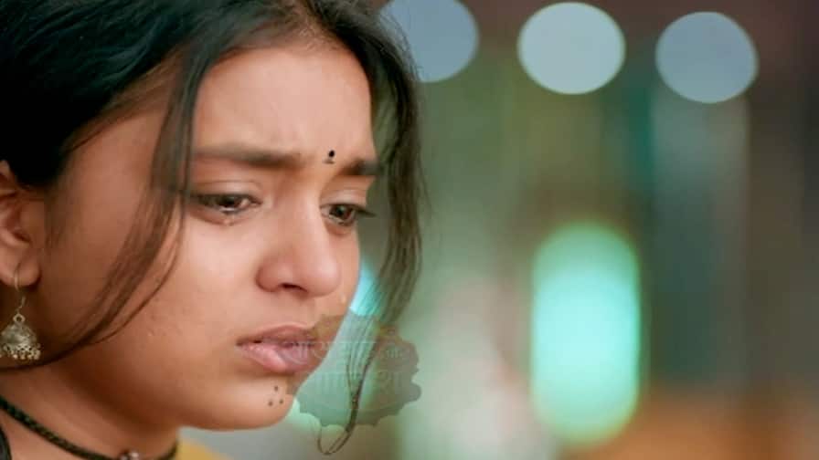 Imlie gets insulted in front of her father