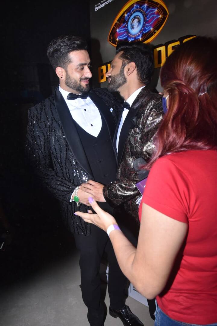 bigg boss 14 grand finale inside pictures salman announces rubina ...