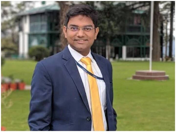 IAS Success Story after graduation from IIT prepares for UPSC failed in ...