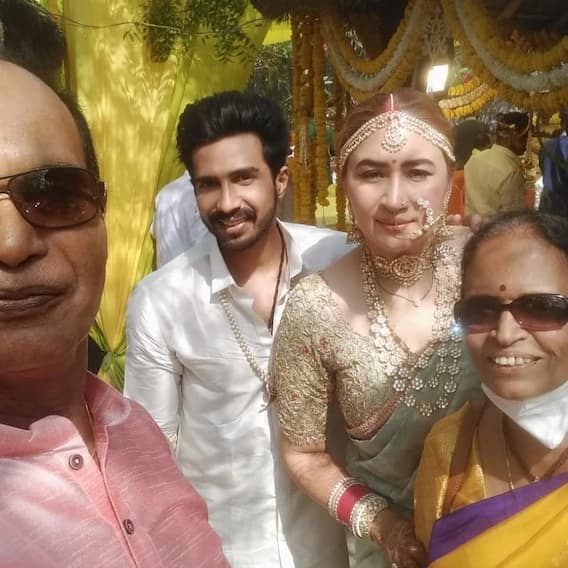 Jwala Gutta Vishnu Vishal Wedding Reception Photos: Newly Married ...