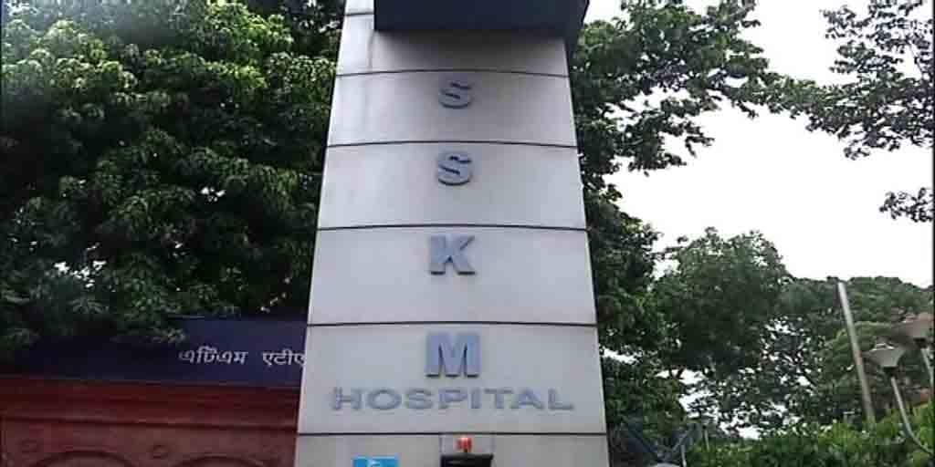 Cancer patient admitted SSKM Hospital Kolkata after being denied entry ...