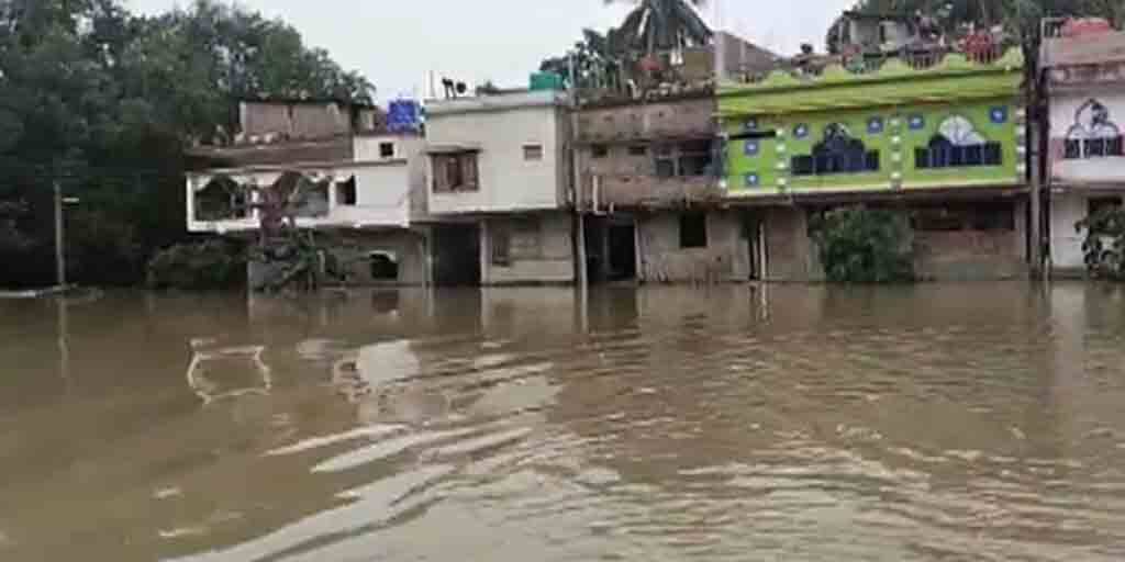 Ghatal is water logged again due to heavy rain, people raise question over Master Plan | Ghatal ...