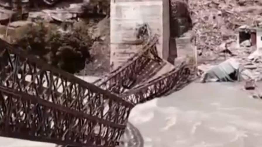 Kinnaur Landslide: More than 100 stranded post Sangla-Chitkul bridge ...