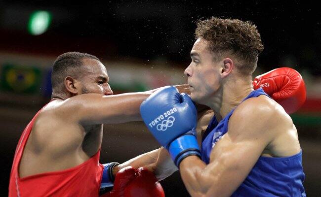 Tokyo Olympics 2021 Boxing: Boxer Attempts To Bite Opponent Ear Goes ...