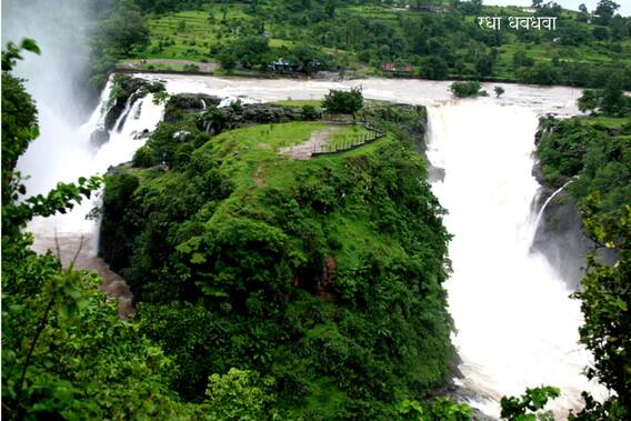 IN ;pics Attractive View In Bhandardara Dam Area In Akole Ahmednagar ...