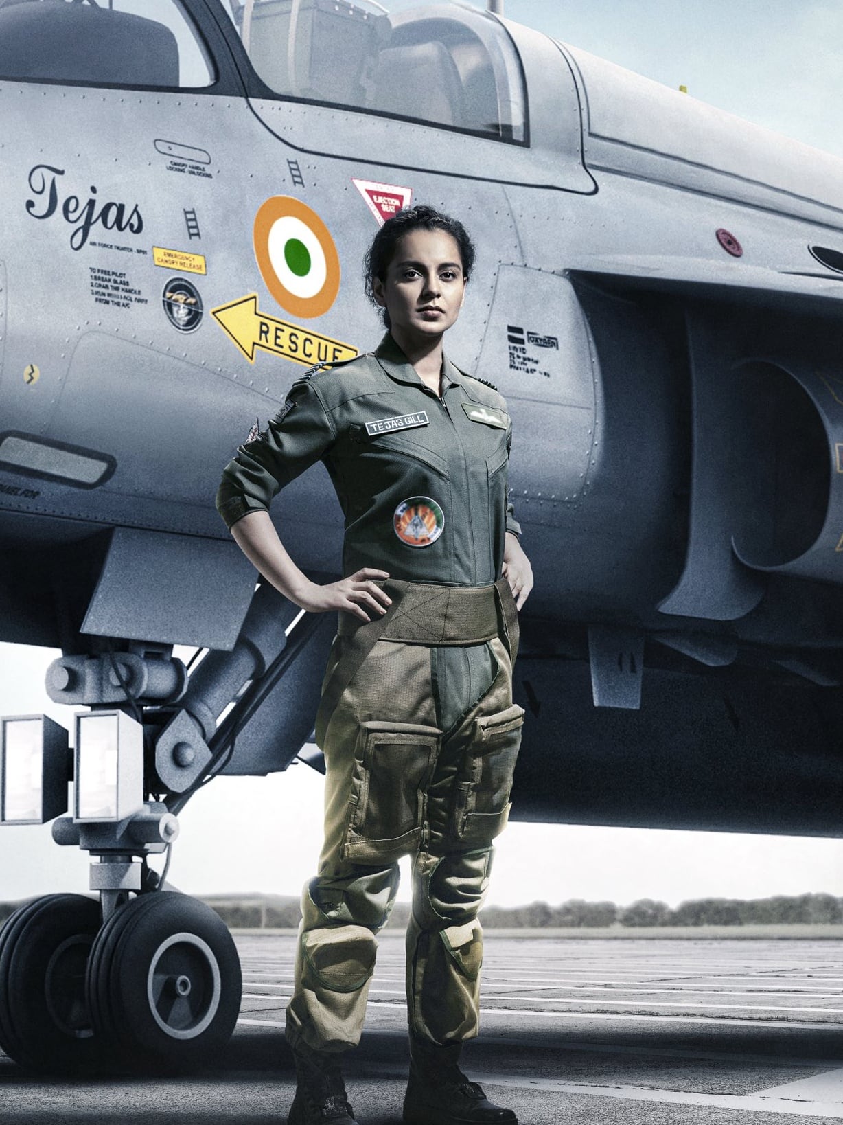 इन एक्टर्स ने फिल्मों में निभाया पायलट का किरदार