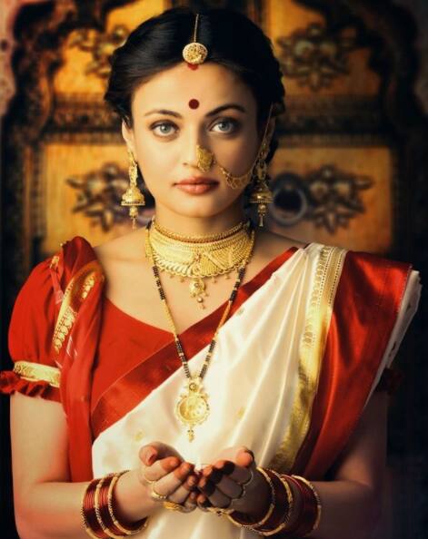 Aishwarya Rai’s Lookalike Sneha Ullal’s Dussehra Photoshoot Will Remind ...