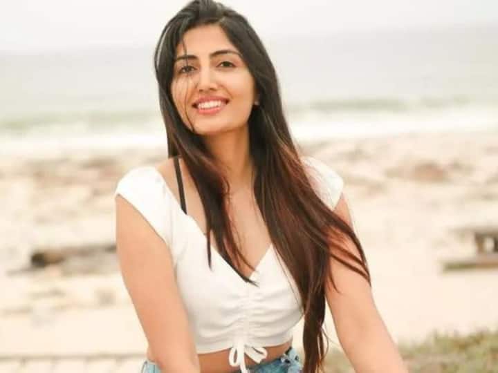 Indian Origin Travel Blogger Anjali Ryot dies in mexican shoot out ...