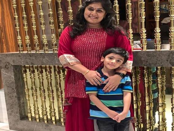 Amman Ammoru Movie Child Actress Sunaina Badam Then And Now Photos ...