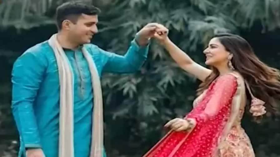 Shraddha Arya Shares Romantic Photos From Engagement Ceremony | Hot News