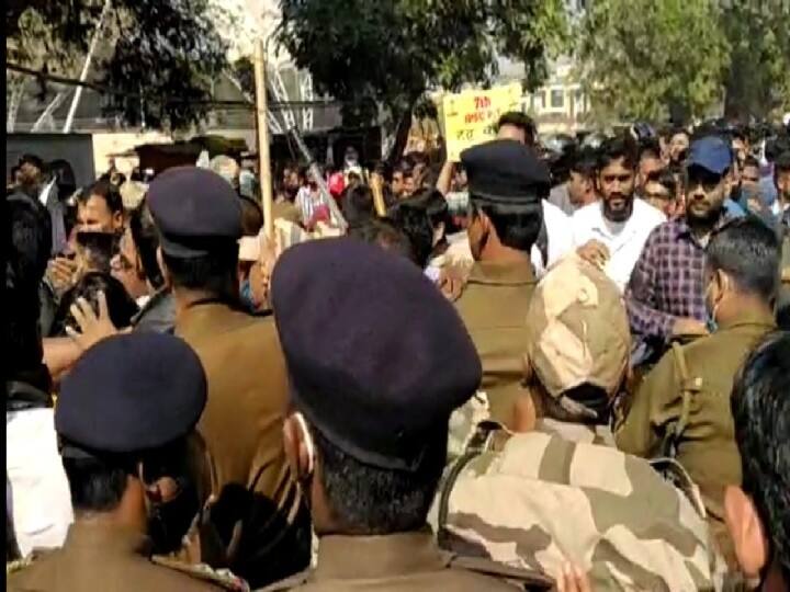 Jharkhand Public Service Commission Candidates Protest Demand JPSC ...