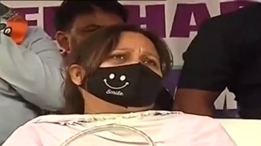 WB Politics: Former CPM counselor Bilkis Begum joins TMC | Bangla News ...