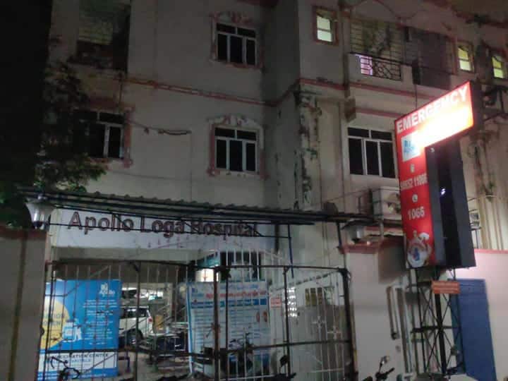 Karur: '' The boy who came for treatment was treated in the corona ward ...