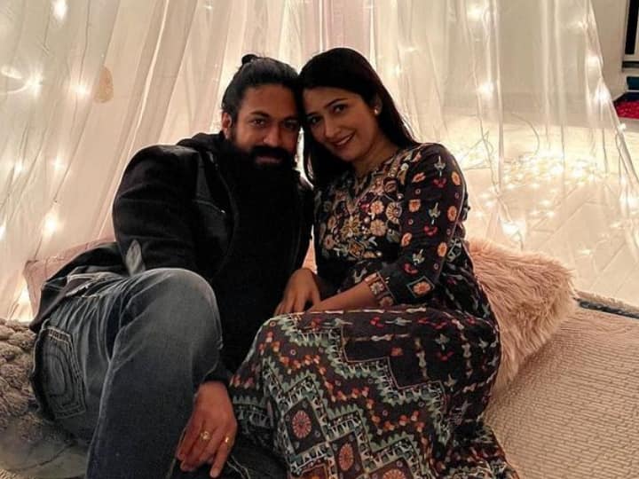 'Thank You For Making My World Beautiful': KGF Star Yash Wishes Wife On ...