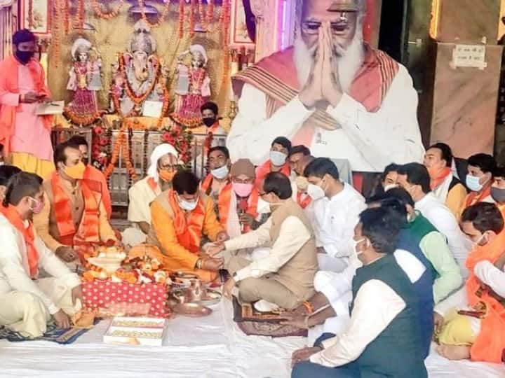 Madhya Pradesh CM Shivraj Singh Chouhan prayed for PM Modi long life at ...