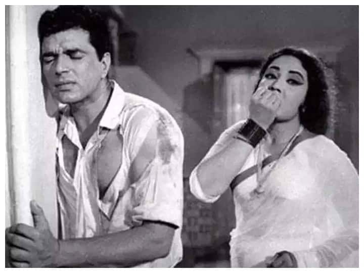 When Dharmendra said on his relationship with Meena Kumari I was just a fan not love | जब Meena ...