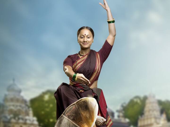 panghrun marathi movie song Sahvena Anurag song release | Panghrun Movie : 'साहवेना अनुराग ...