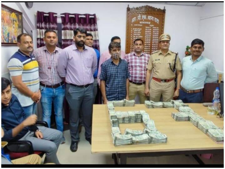 hawala racket in Mumbai hawala racket at Dadar station RPF busted ...