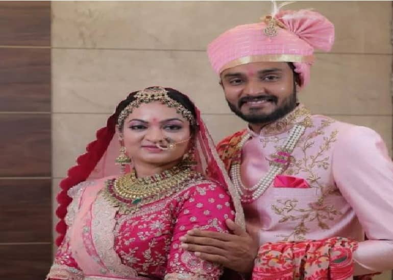 Alpa Patel wedding Photos Gujarati singer wedding Pics | Alpa Patel ...