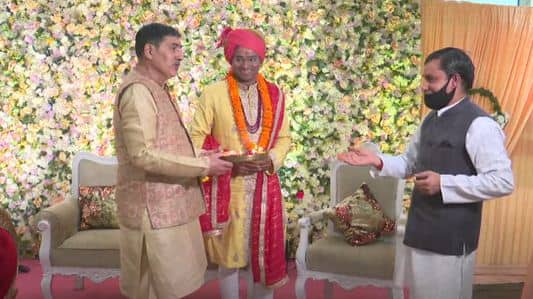 Noida Sushil Kumar Modi Younger Son Akshay And Swati Ghildiyal Wedding ...