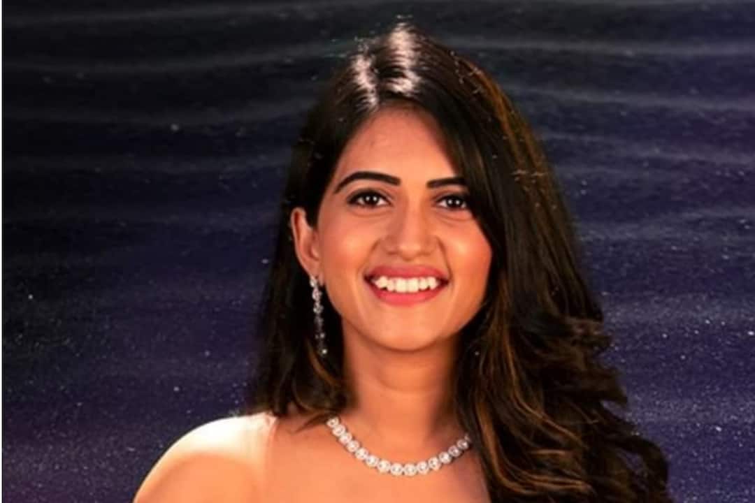 Bigg Boss OTT Telugu Contestants Sravanthi Chokkarapu as fifth ...