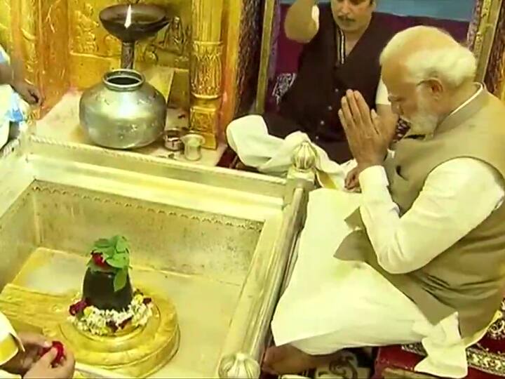 WATCH PM Modi tries his hand at damru at Kashi Vishwanath Temple in Varanasi post his roadshow ...