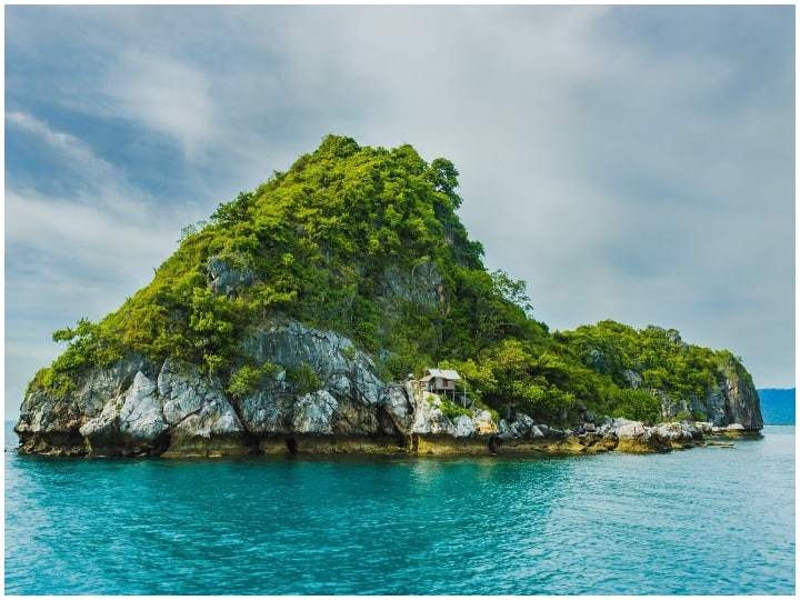 world's most desolate island, where only leprosy patients lived | do