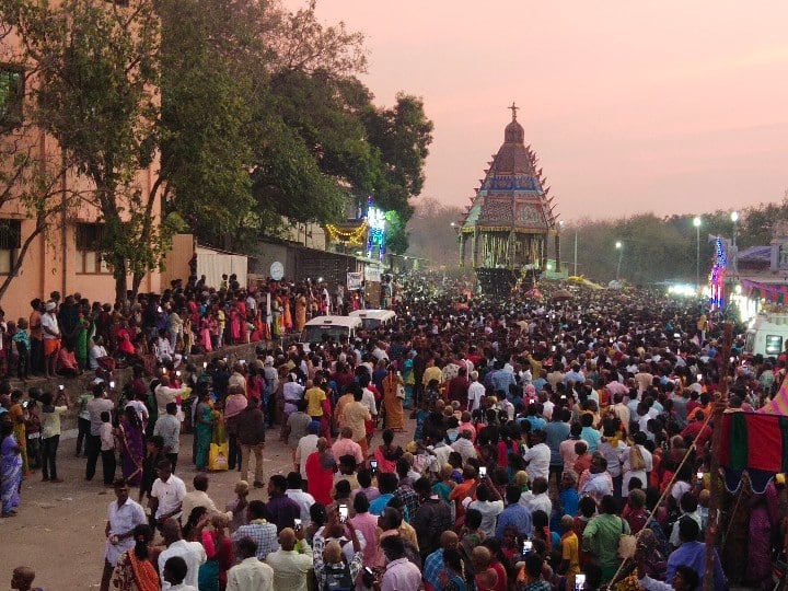 Panguni Uttara Therottam at Mayilam Murugan Temple was attended by a ...