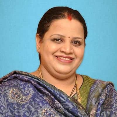 Nawab Malik Arrest Case Rakhi Jadhav Holds Additional Charge Of Mumbai NCP Decision | मुंबई ...