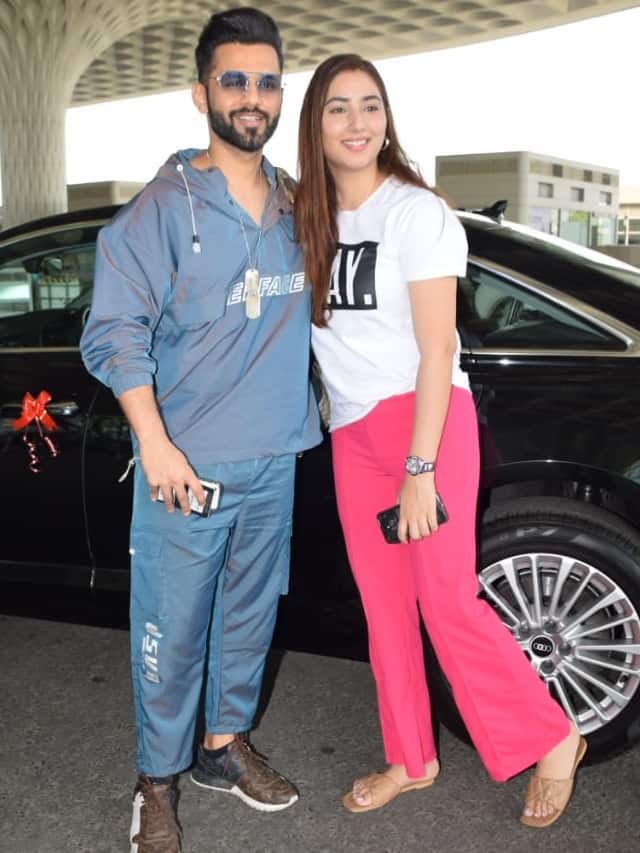 TV Actress Disha Parmar Buys A Brand New Audi On Holi