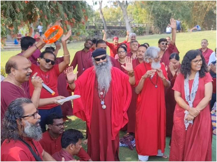 Devotees immersed in the enlightenment of Osho, celebrated the festival ...
