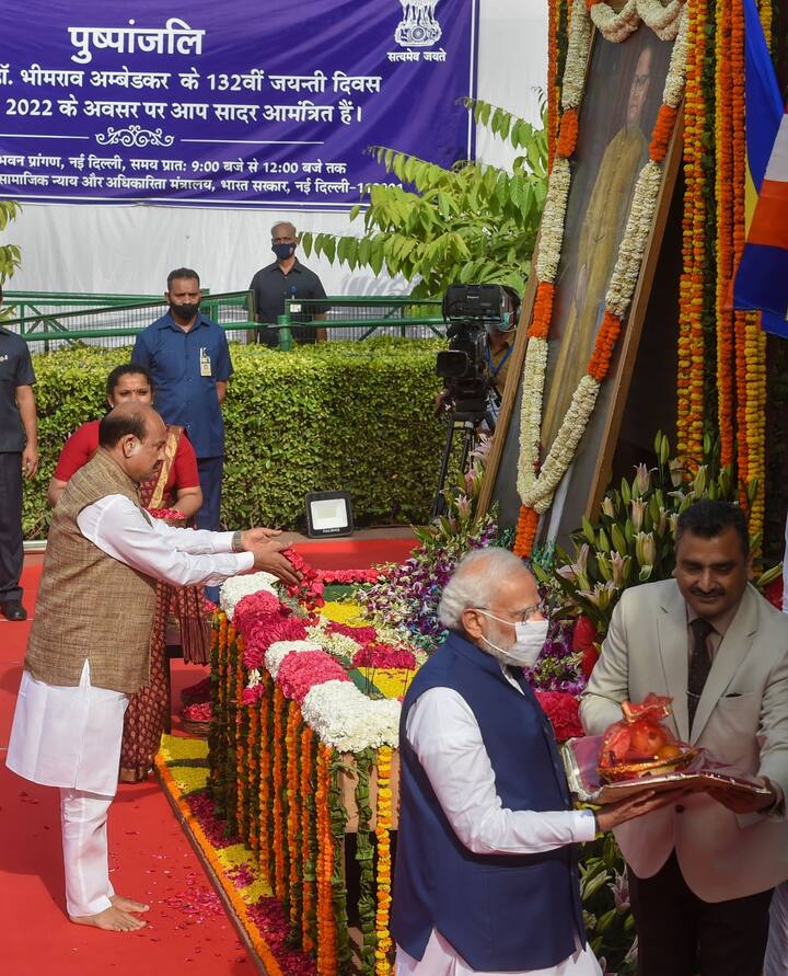 Delhi: On the birth anniversary of Dr. Ambedkar, all the leaders ...