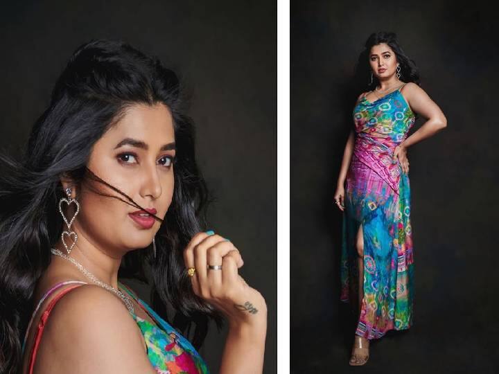 Actress Prajakta Mali Share glamours photos in multi colour gown ...