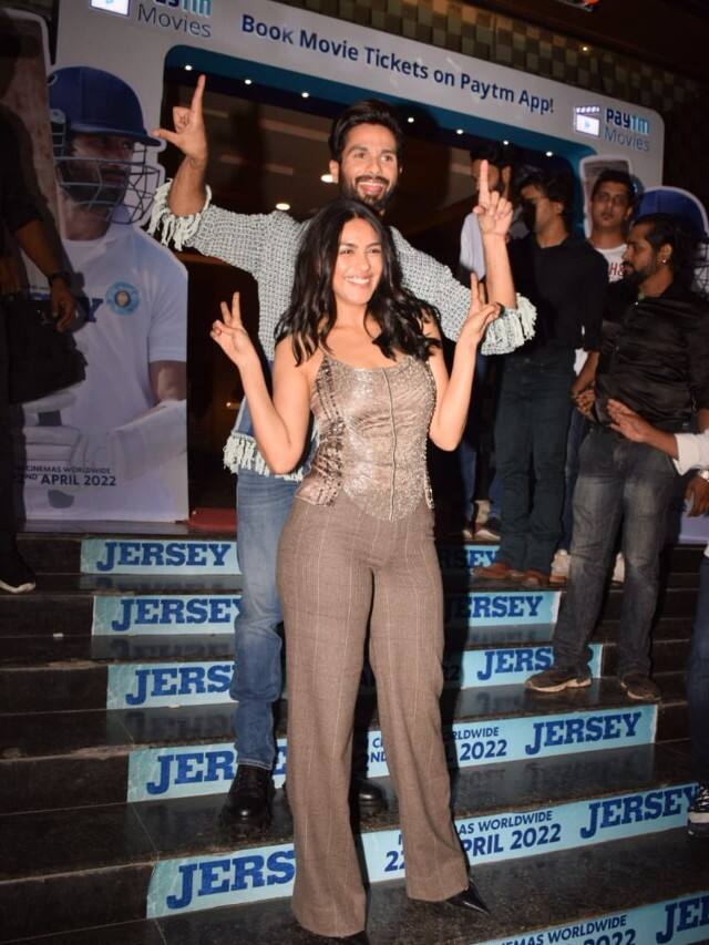 Shahid Kapoor And Mrunal Thakur Promote Jersey In Style