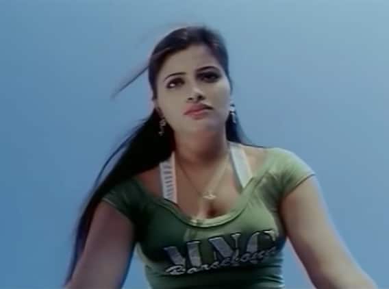 Who Is Navneet Rana Know About Navneet Kaur Rana Films And Politics ...