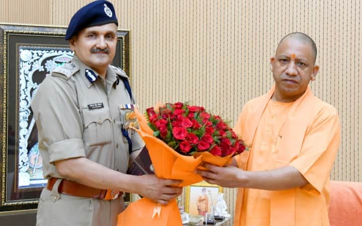 Uttar Pradesh Director General of Police (Intelligence) Devendra Singh ...