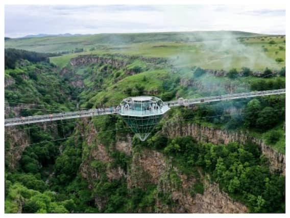 IN PICS | 240m-Long Glass Bridge With Diamond-Shaped Cafe Opens Over ...