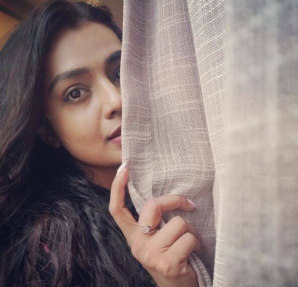 ਸੋਸ਼ਲ ਮੀਡੀਆ 'ਤੇ ਖਿੱਚ ਦਾ ਕੇਂਦਰ ਬਣੀ ਅਦਾਕਾਰਾ Mayuri Deshmukh