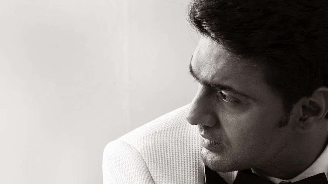 Dev: Actor Dev spending quality time with his father and mother, share ...