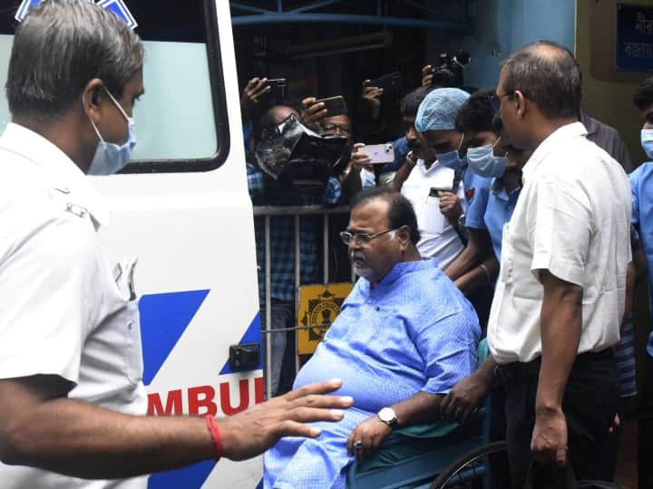 Partha Chatterjee's Health Stable, Doesn't Need Hospital Admission ...