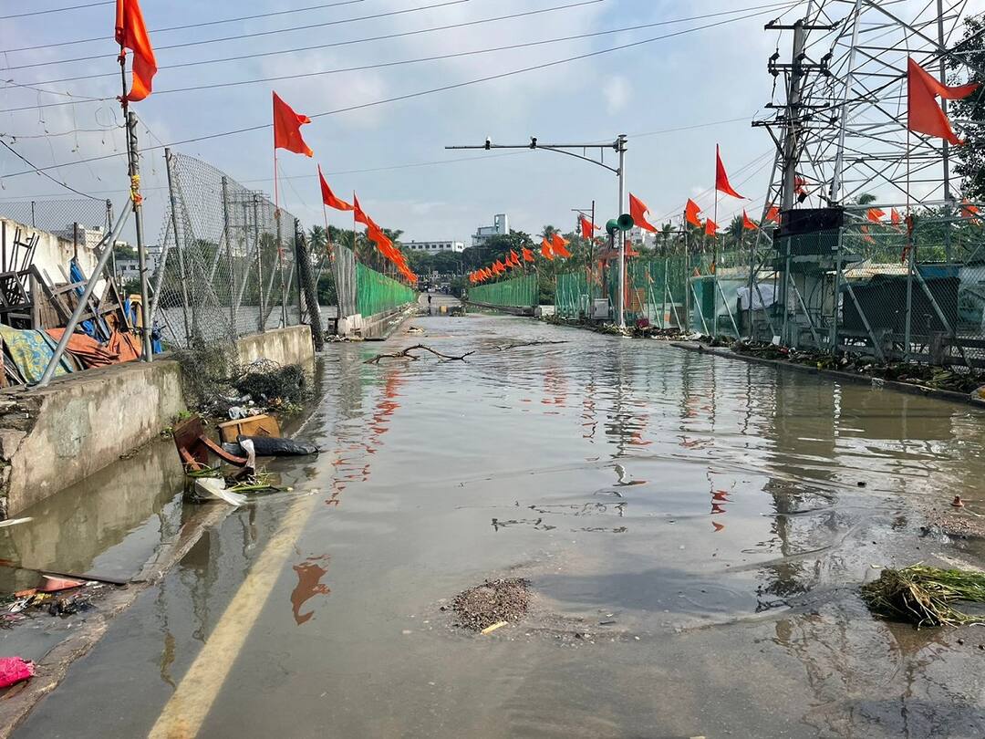 moosarambagh, chaderghat bridges closed amid heavy flood in musi river ...