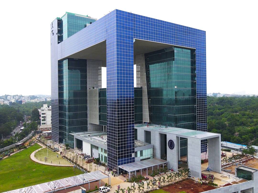 Photos: Telangana Police Command and Control Centre Images in ...