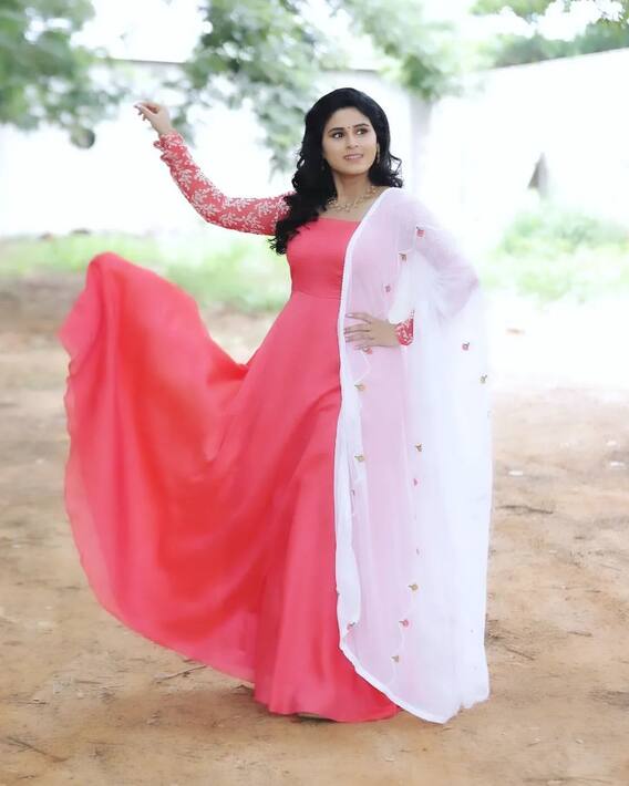 Actress Rithika Tamil Selvi Latest Photos Cooku With Comali Fame