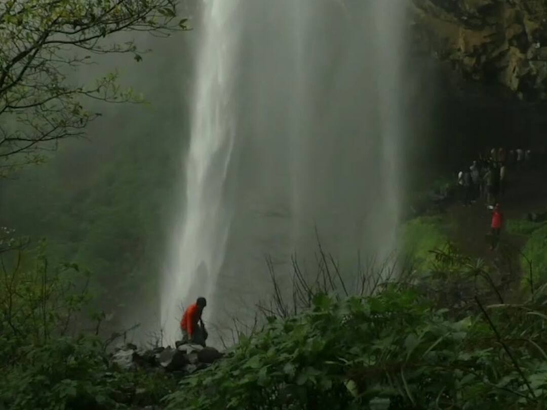 Sindhudurg news Baba waterfalls the only waterfall in Konkan that can ...
