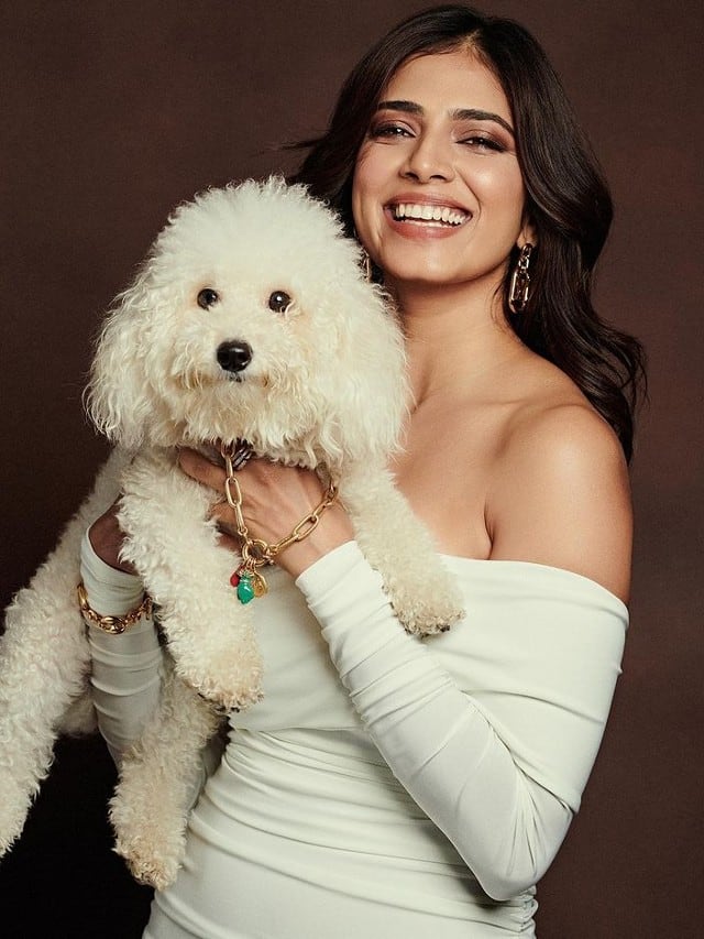 International Dogs Day: பிரபலங்களும் அவர்களின் செல்ல நாய்களும்!