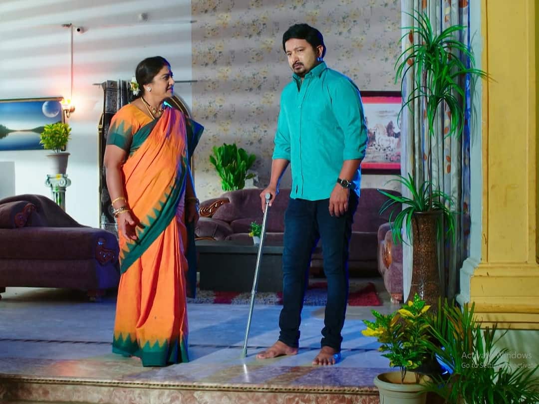 Devatha Serial August 26th Episode 635 Written Update Today Episode | Devatha August 26th Update ...
