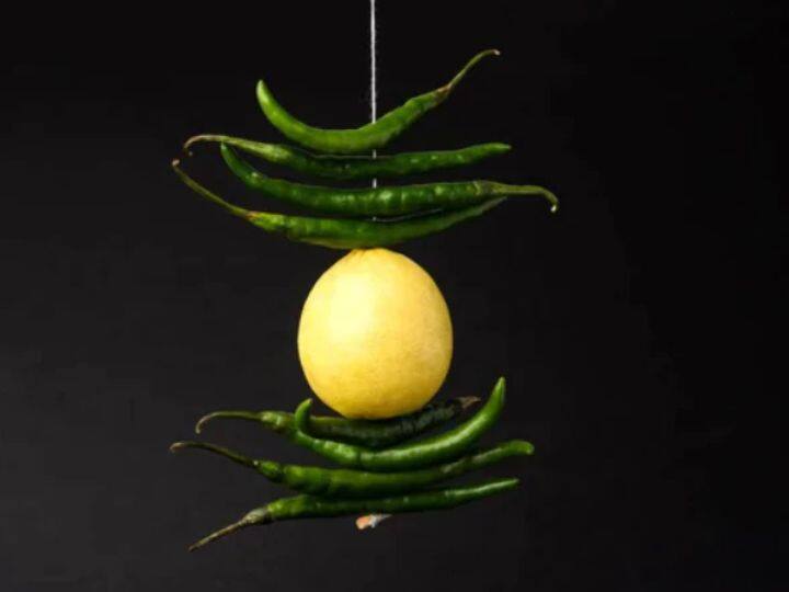 jyotish upay limbu mirchi upay lemon chilli superstition in marathi ...