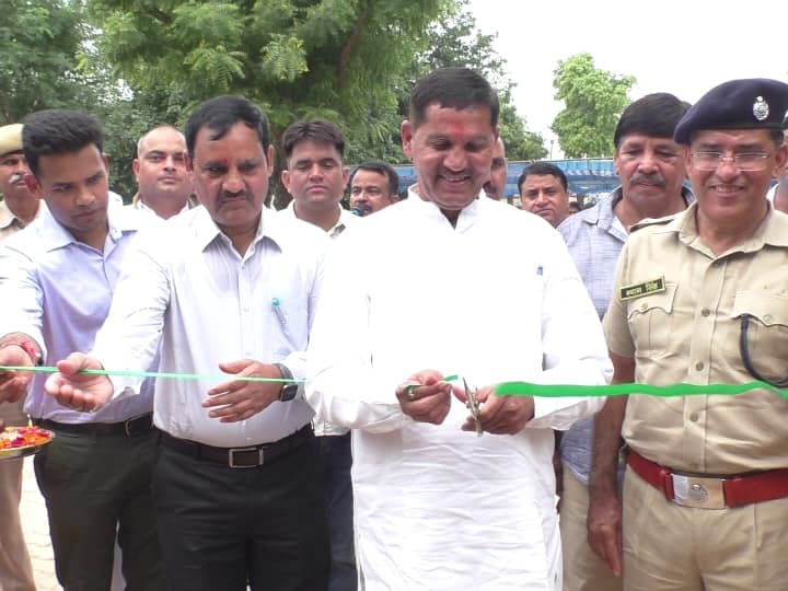 Bharatpur Rajasthan In charge Minister Ramesh Chand Meena started Rajiv ...