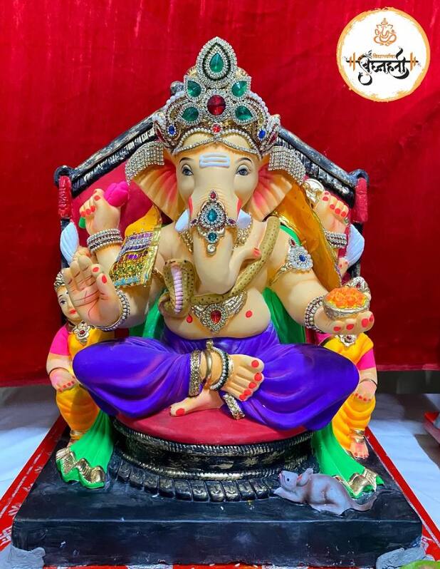 Ganesh Utsav rush in college in Mumbai too Ganpati Bappa arrival at Ruia Ruparel and Poddar ...