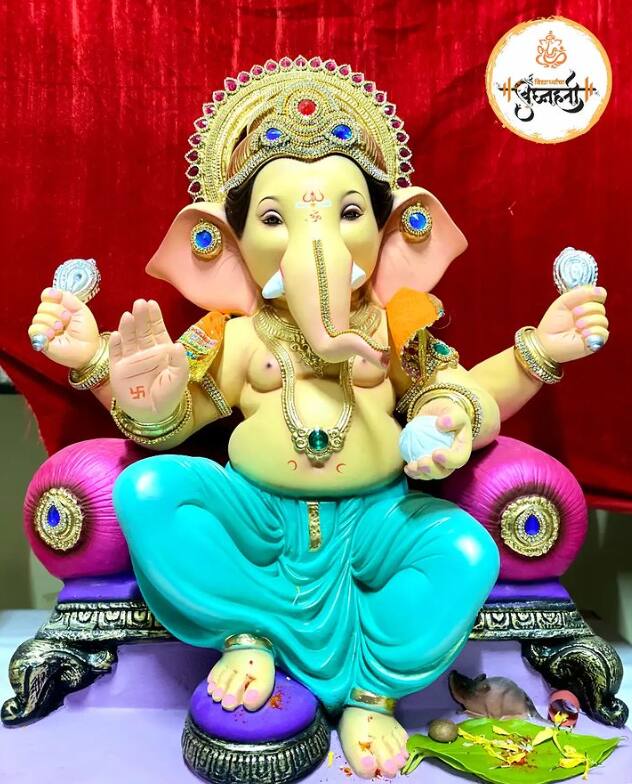 Ganesh Utsav rush in college in Mumbai too Ganpati Bappa arrival at Ruia Ruparel and Poddar ...